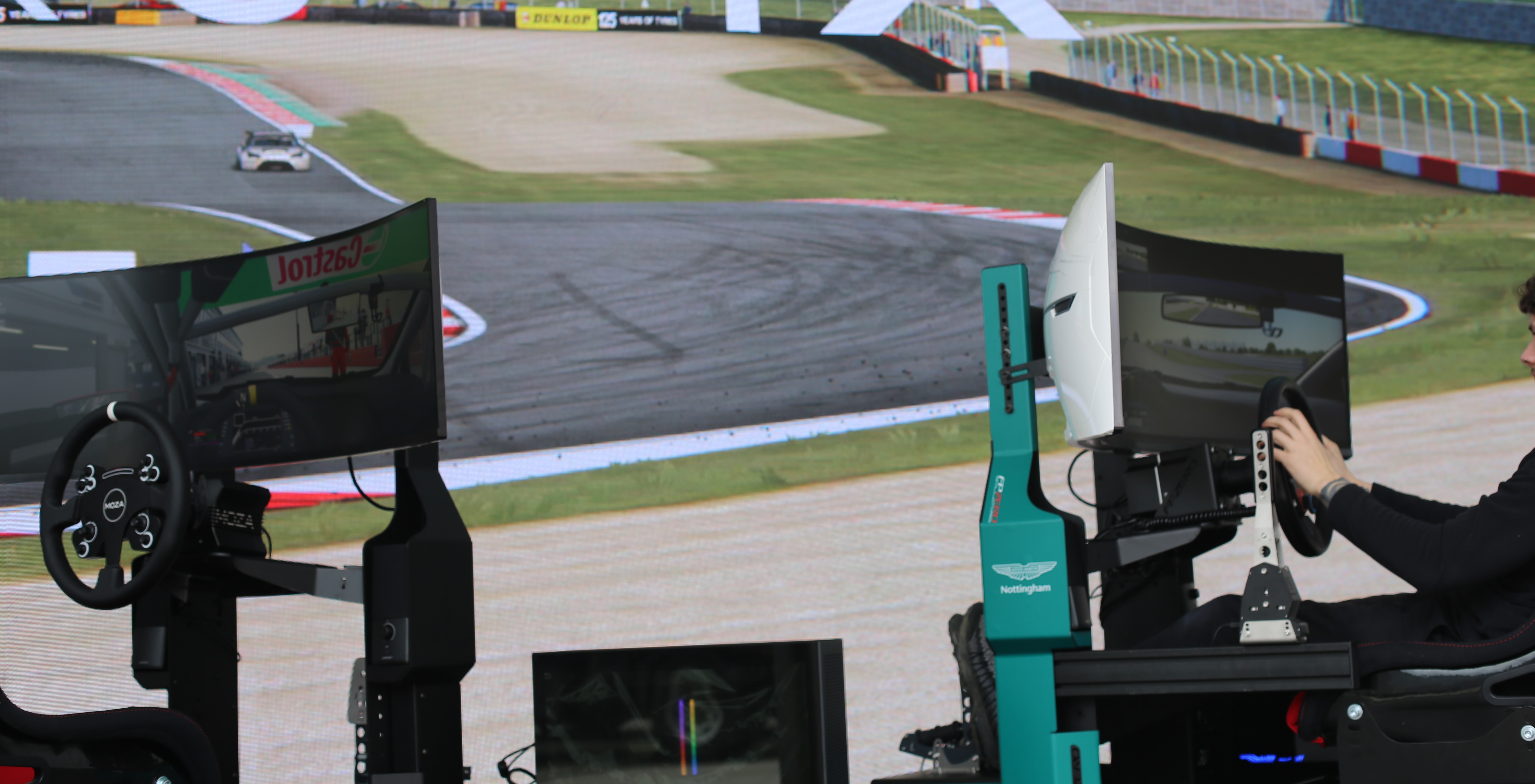 Formula 1 and GT Simulators for Commercial Use | FPZERO Simulators